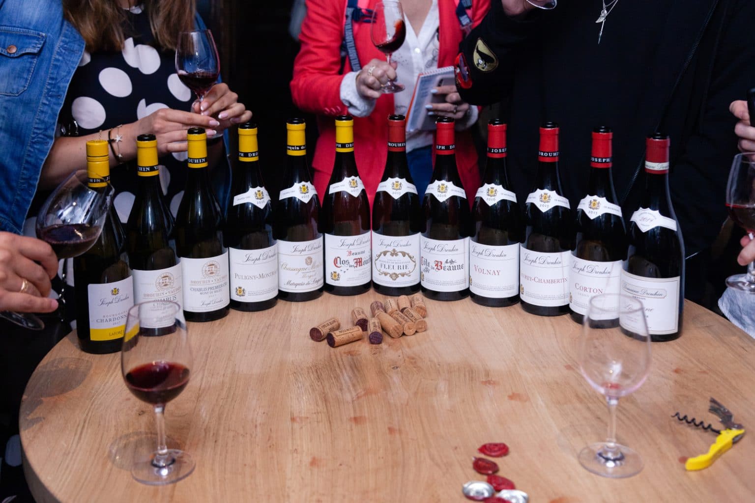 What Is AOC? Appellation D'origine Contrôlée? (2025) - WinePros